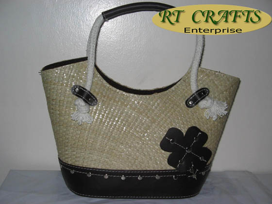 RTCrafts Enterprise : Handbags