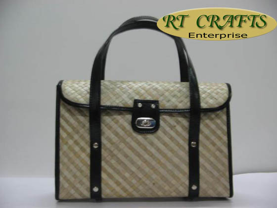 RTCrafts Enterprise : Handbags