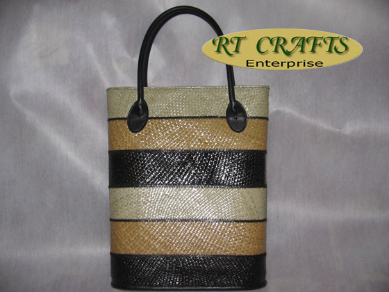 RTCrafts Enterprise : Handbags